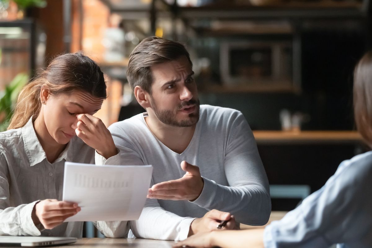 What You Should Know About Junk Debt Buyers | Rounds & Sutter